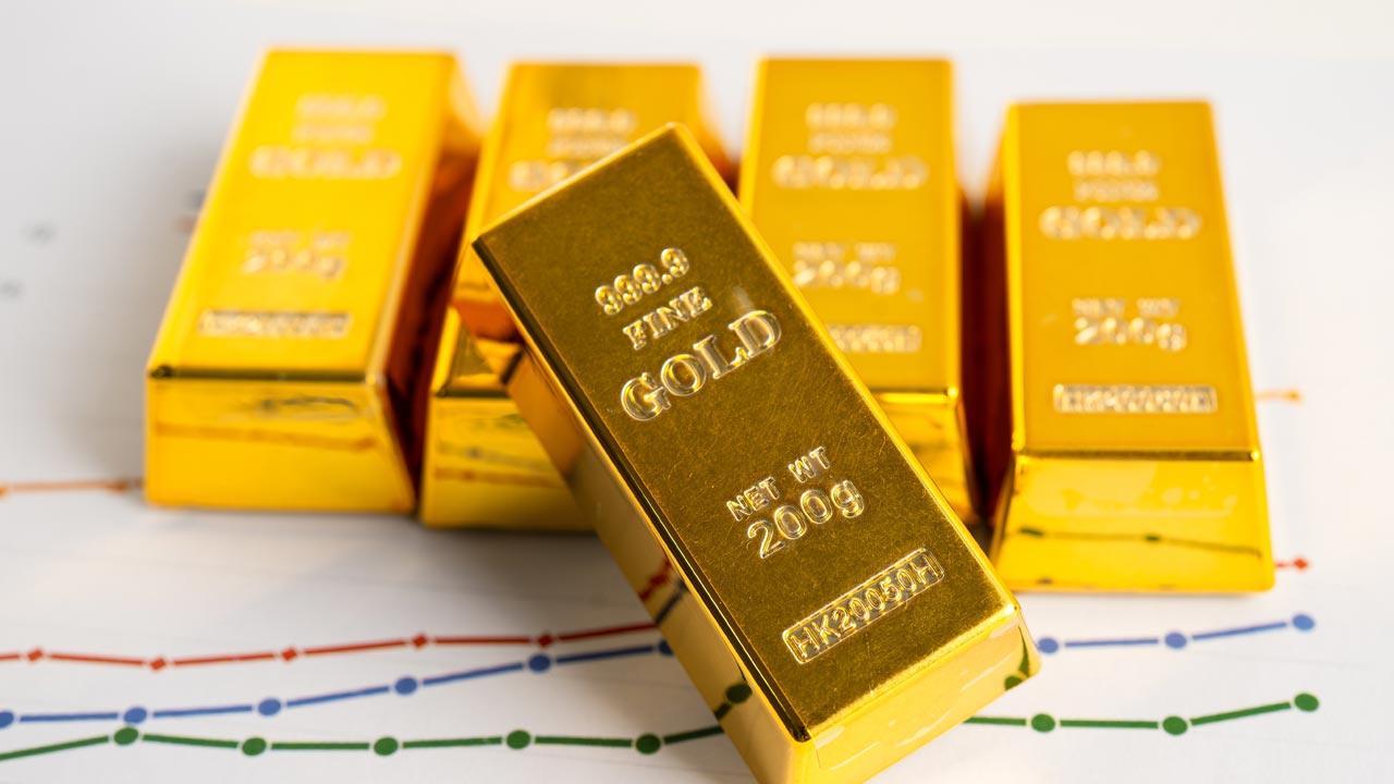 A Deep Dive into Pure Gold 24K and Karat Gold